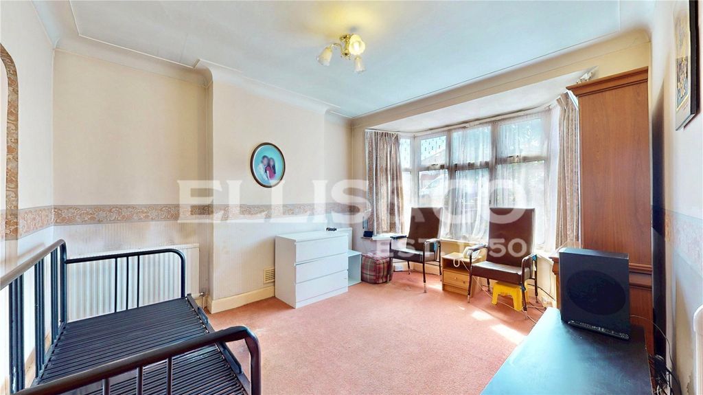 Whitton Avenue East, Greenford UB6, 3 bed semi-detached house for sale ...