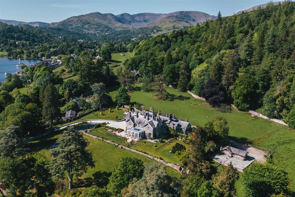 Wansfell Holme, Windermere LA23, 11 bed link detached house for sale, £ ...