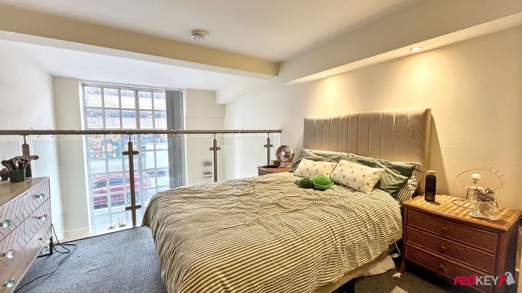 Clarence Place, Newport NP19, 1 bed flat to rent, £750 pcm | PrimeLocation