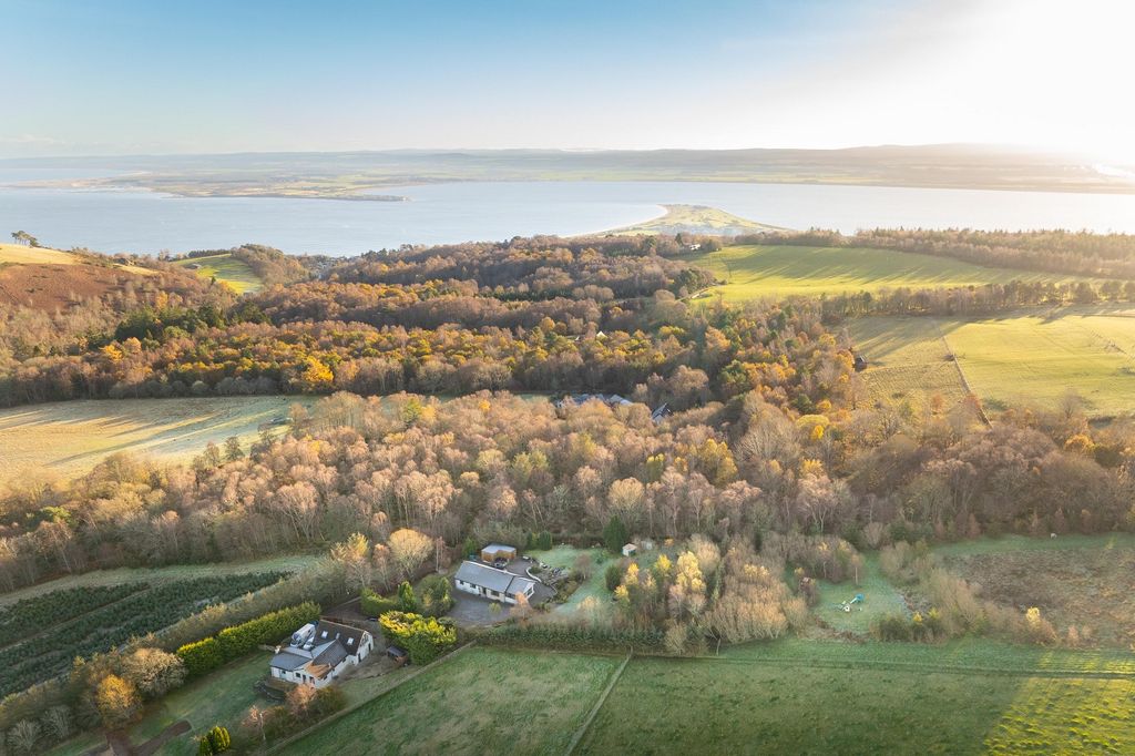 Craigmoor Mid Craiglands, Fortrose. IV10, 3 bed detached bungalow for ...