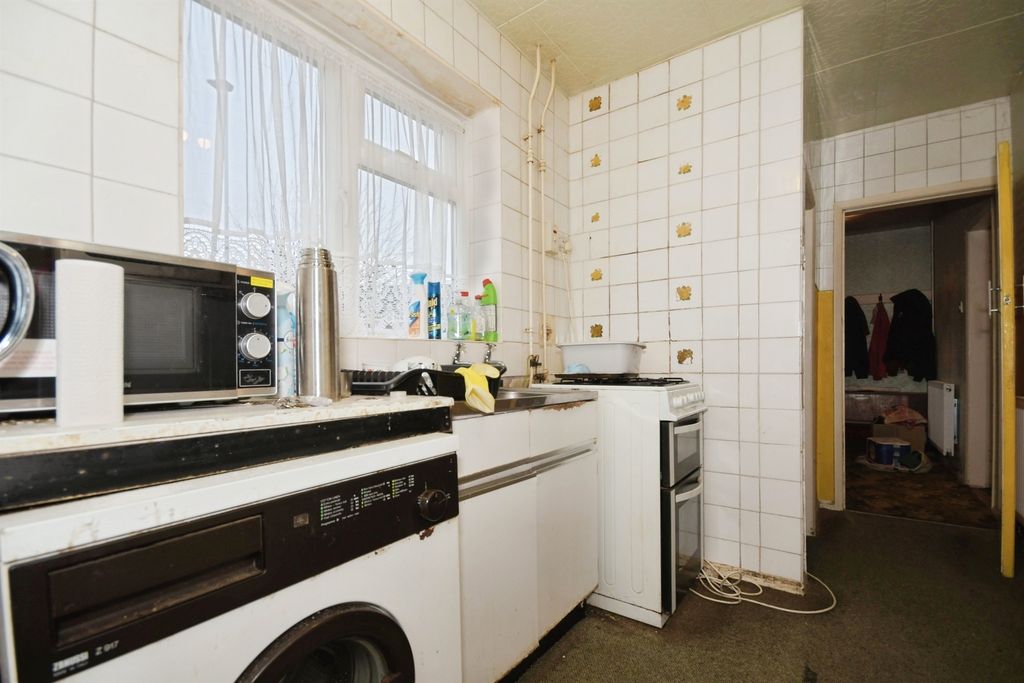 Dovedale, Worsbrough, Barnsley S70, 3 bed semi-detached house for sale ...