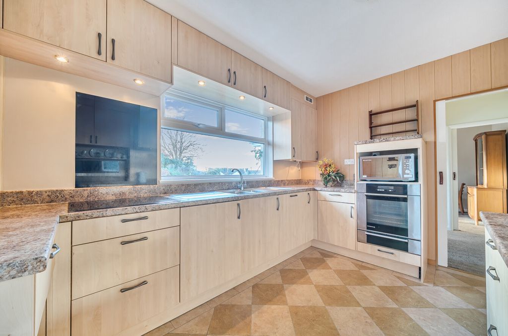 Ledsgrove, Ipplepen, Newton Abbot, Devon TQ12, 2 bed semi-detached ...