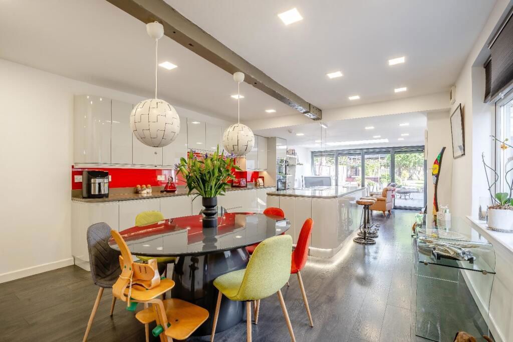 Lichfield Road, Sandhills, Walsall WS9, 4 bed semi-detached house for ...