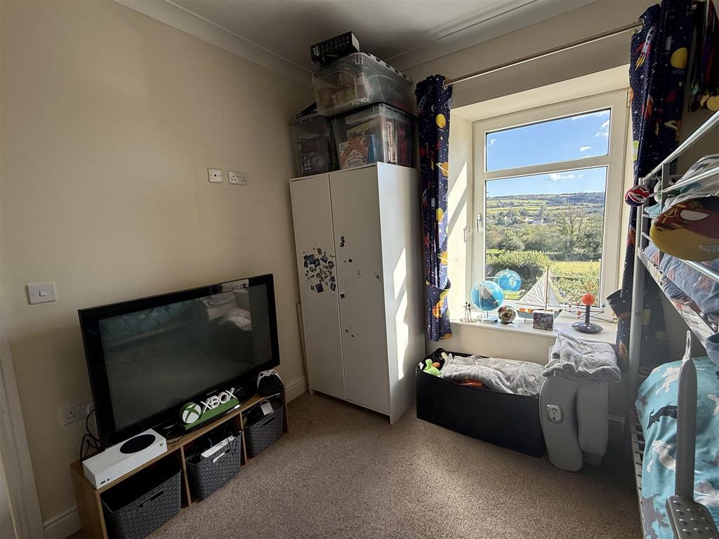 Heol Wepner, Pontyates, Llanelli SA15, 3 bed detached house for sale, £ ...