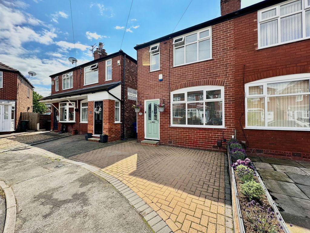 Hartland Close, Offerton, Stockport SK2, 2 bed terraced house for sale ...