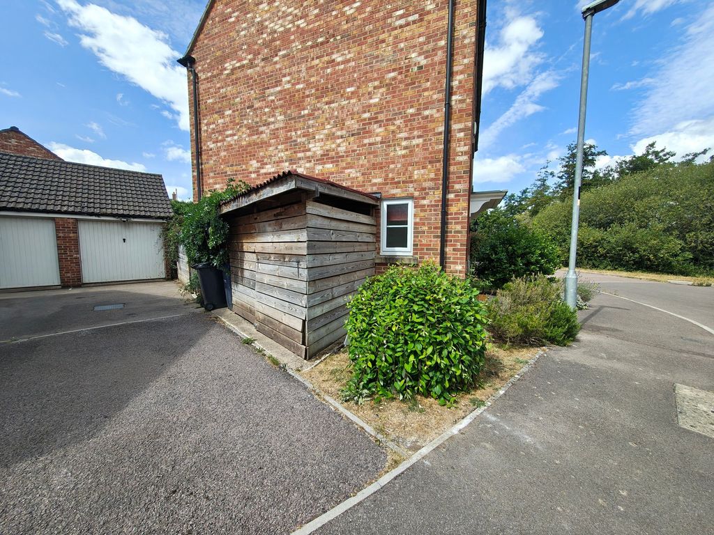 Barn Way, West Ashton BA14, 3 bed semi-detached house to rent, £1,400 ...