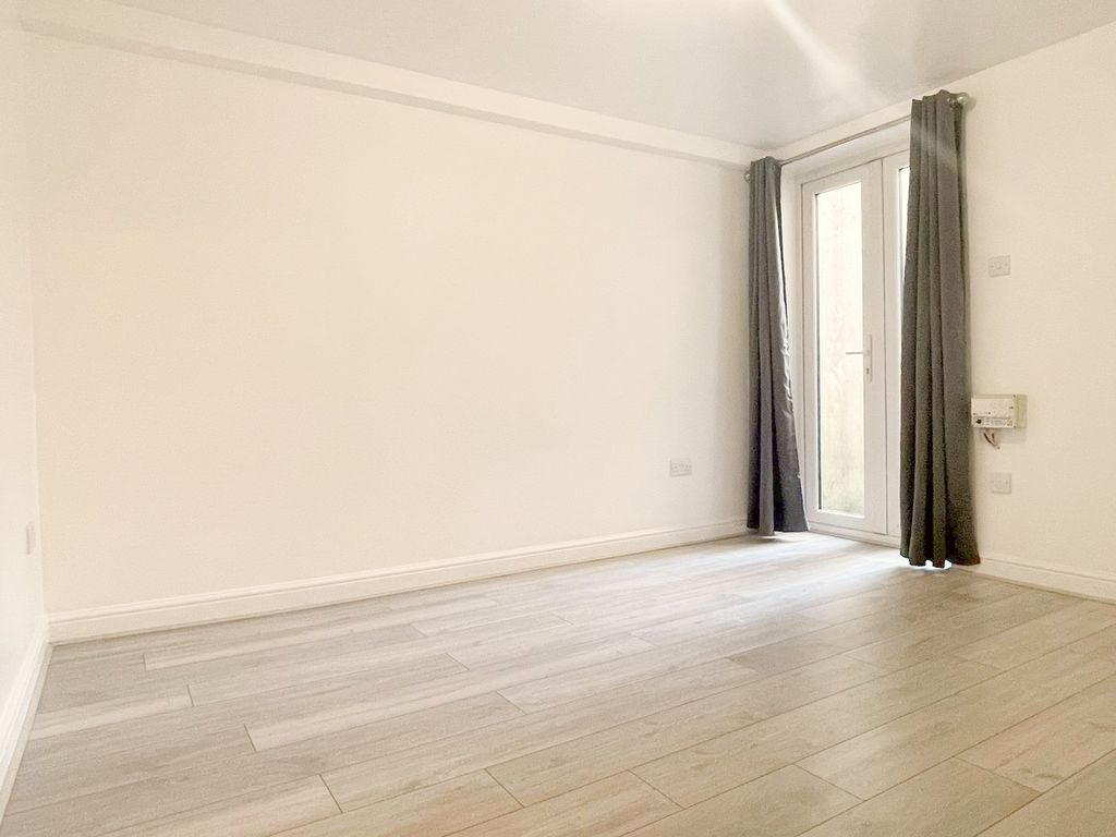 Mildenhall Road, Hackney E5, 1 bed flat to rent, £1,600 pcm | PrimeLocation