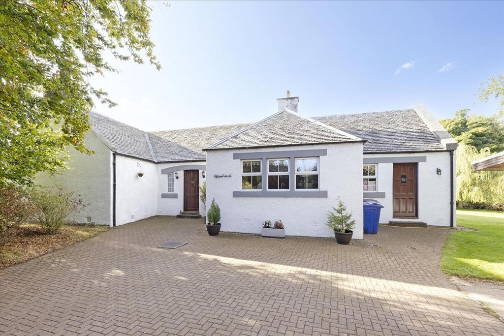 Windrush Cottage, Easter Howgate, Penicuik EH26, 3 bed detached ...