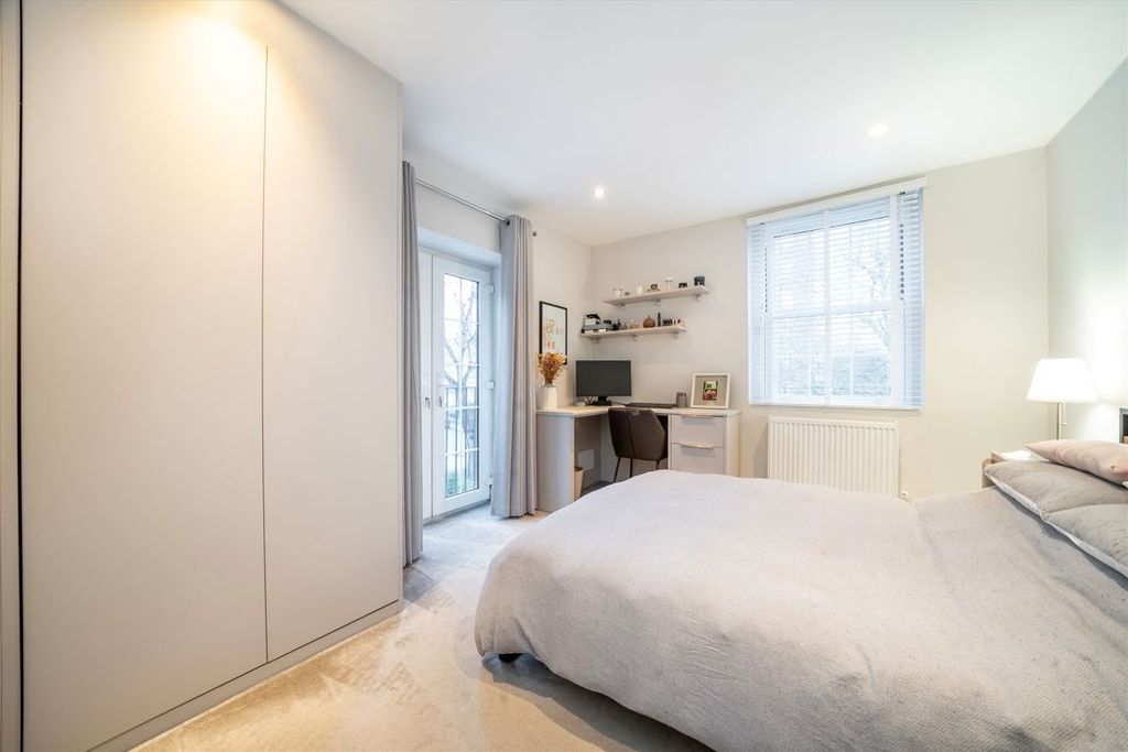 Shepperton Road, London N1, 3 bed terraced house for sale, £700,000 ...