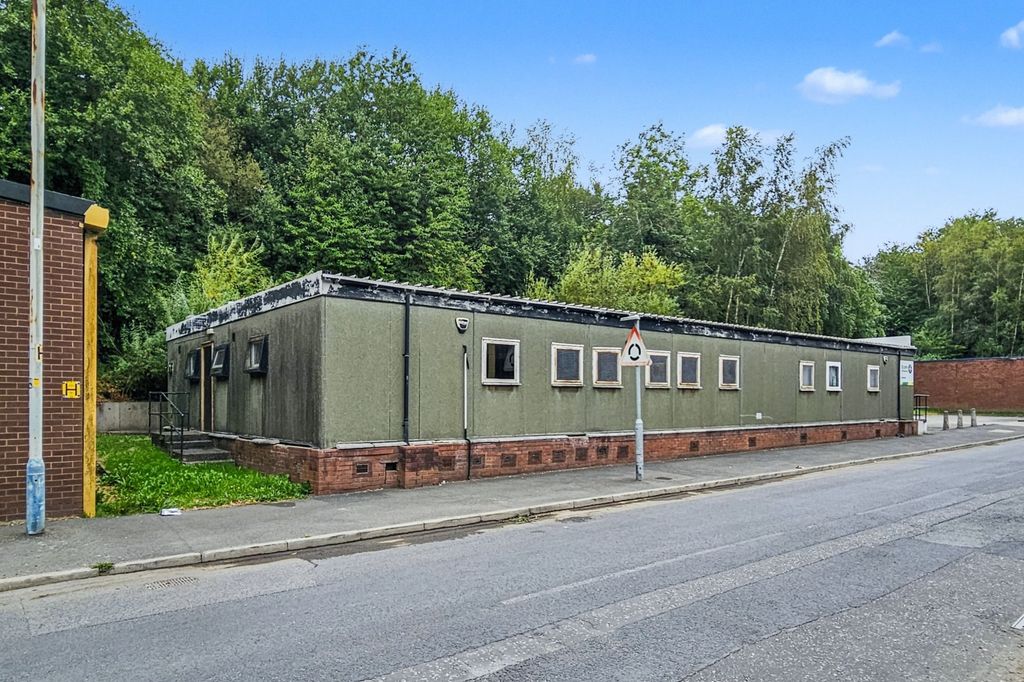 St. Andrews Street, Radcliffe, Manchester M26, Retail premises for sale ...