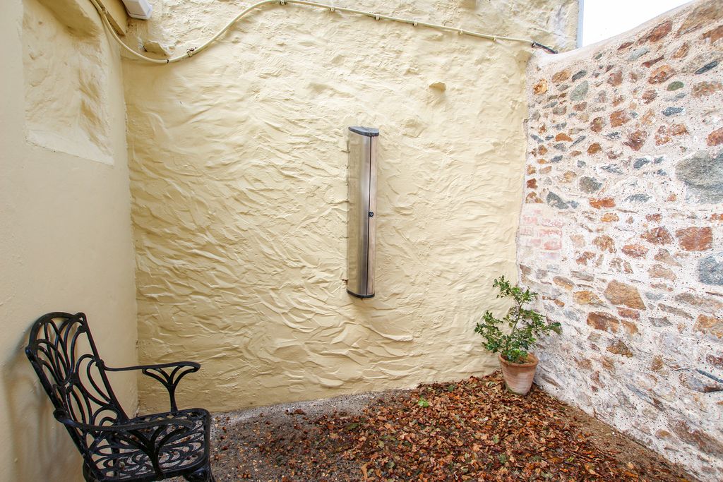 Rue Du Longfrie, St Pierre Bois, Guernsey GY7, 1 bed property to rent ...