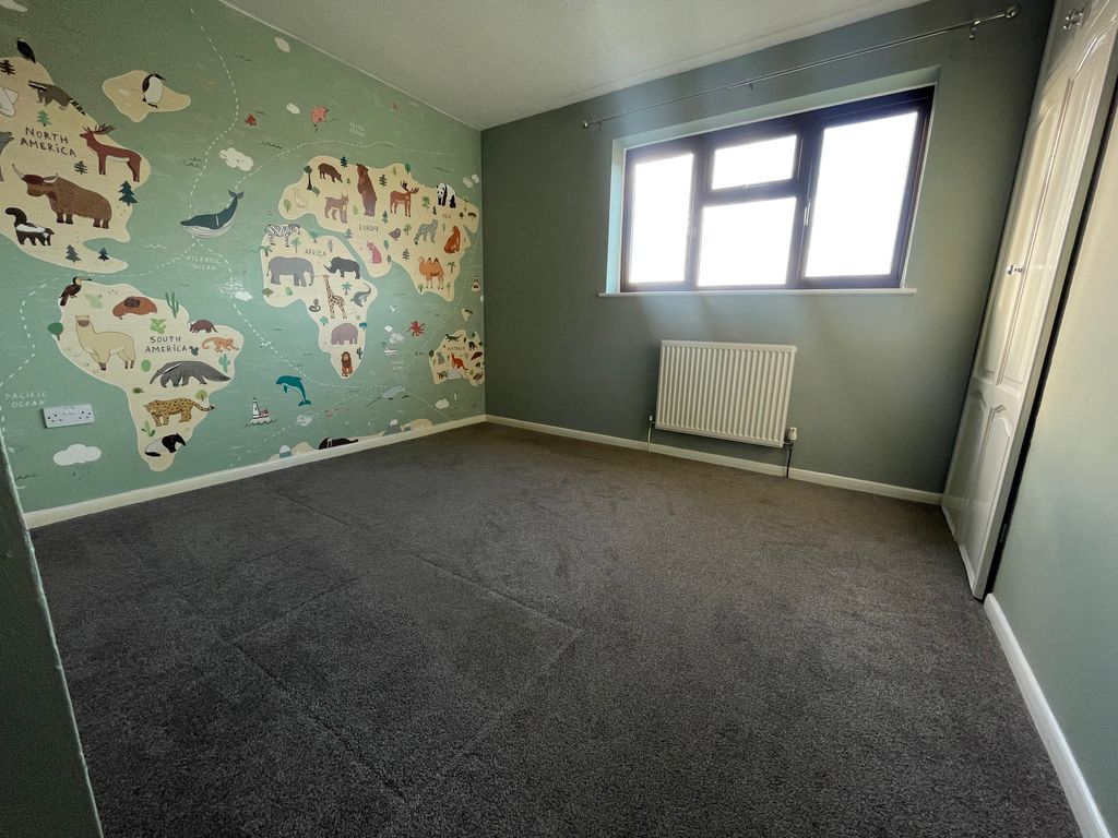 Webbs Wood, Peatmoor, Swindon SN5, 3 bed detached house to rent, £1,550 ...