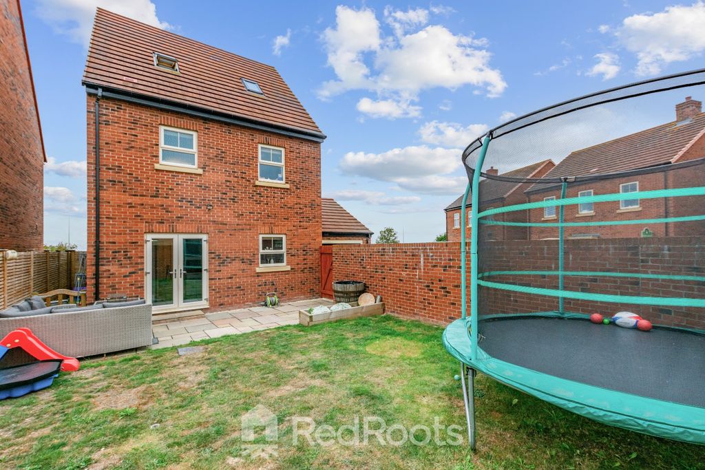 Stretton Street, Adwick-Le-Street, Doncaster DN6, 4 bed detached house ...