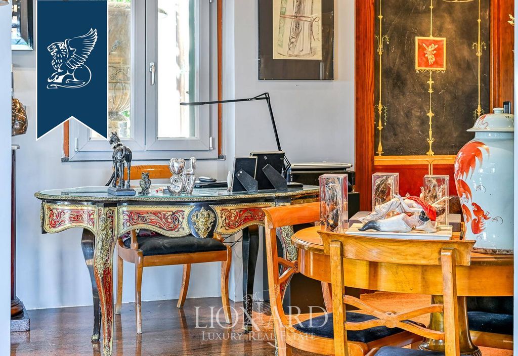 Trecase, Napoli, Campania, 6 bed villa for sale | PrimeLocation