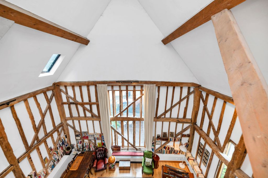 Kneesworth Street, Royston SG8, 3 bed barn conversion for sale, £ ...
