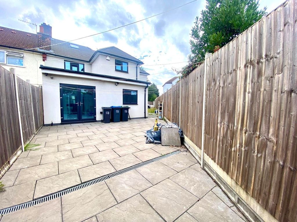 Fairmead Road, Croydon CR0, 5 bed semi-detached house to rent, £3,000 ...