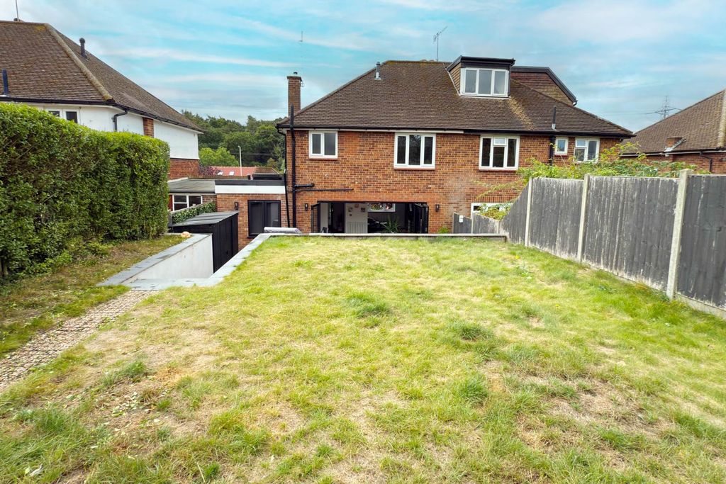 Park Avenue, Bushey WD23, 3 bed semi-detached house for sale, £650,000 ...