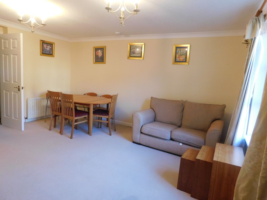 22, Russell Gardens, Edinburgh EH12, 3 bed flat to rent, £1,600 pcm ...