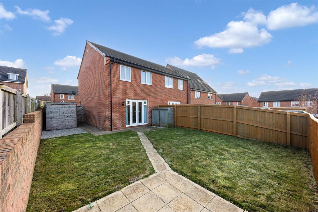 Stratford Drive, Prescot L34, 3 bed semi-detached house for sale, £ ...