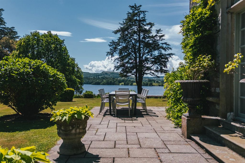 Wansfell Holme, Windermere LA23, 11 bed link detached house for sale, £ ...
