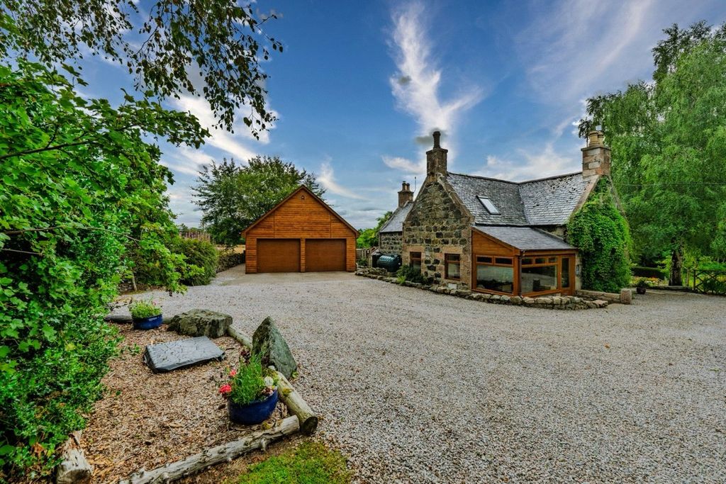 Waterside Farmhouse, Oyne, Insch, Aberdeenshire AB52, 3 bed detached ...