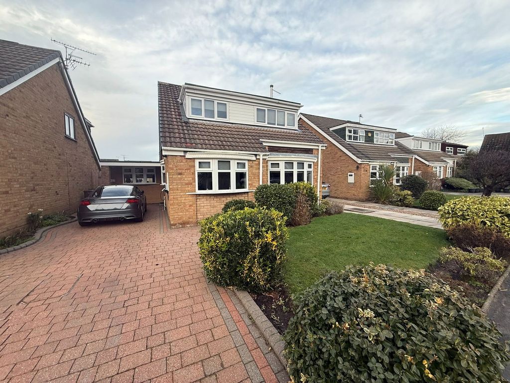 South Meade, Maghull L31, 3 bed detached house for sale, £380,000 ...