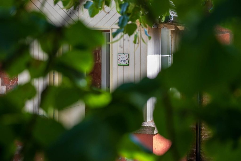 Inchture, Perth PH14, 2 bed semi-detached bungalow for sale, £195,000 ...