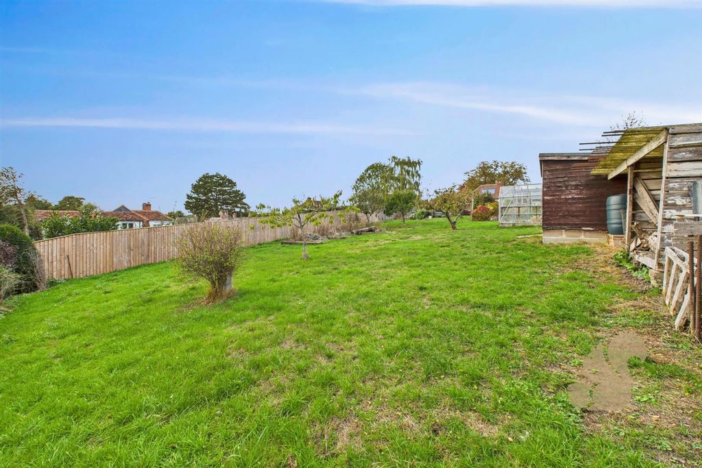 The Street, Pebmarsh CO9, 3 bed detached bungalow for sale, £550,000 ...