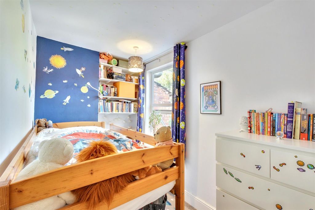 Gordon Grove, Nottingham NG7, 2 bed end terrace house for sale, £ ...