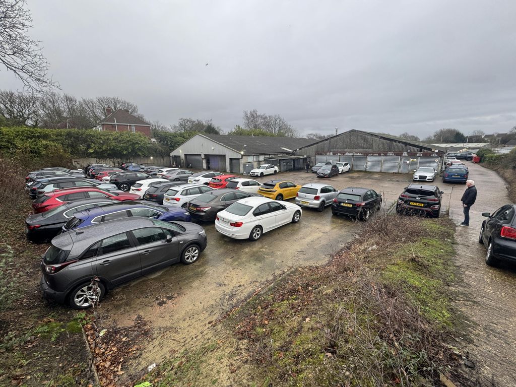 Unit 2-6 Station Industrial Park, Duncan Road, Park Gate, Southampton ...