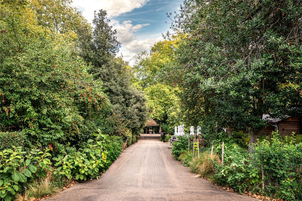 Kingsway, London WC2B, 2 bed flat for sale, £2,000,000 | PrimeLocation