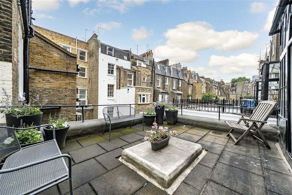 St. Georges Square, Pimlico SW1V, 2 bed flat for sale, £850,000 ...