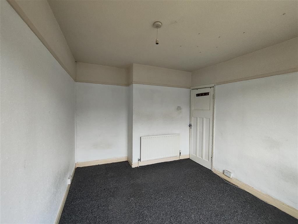 Mexborough Avenue, Leeds LS7, 3 bed terraced house for sale, £150,000 ...