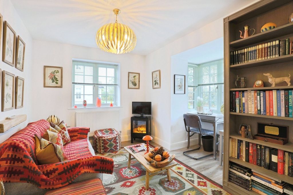 Bluebell Close, Moreton-In-Marsh, Gloucestershire GL56, 4 bed detached ...