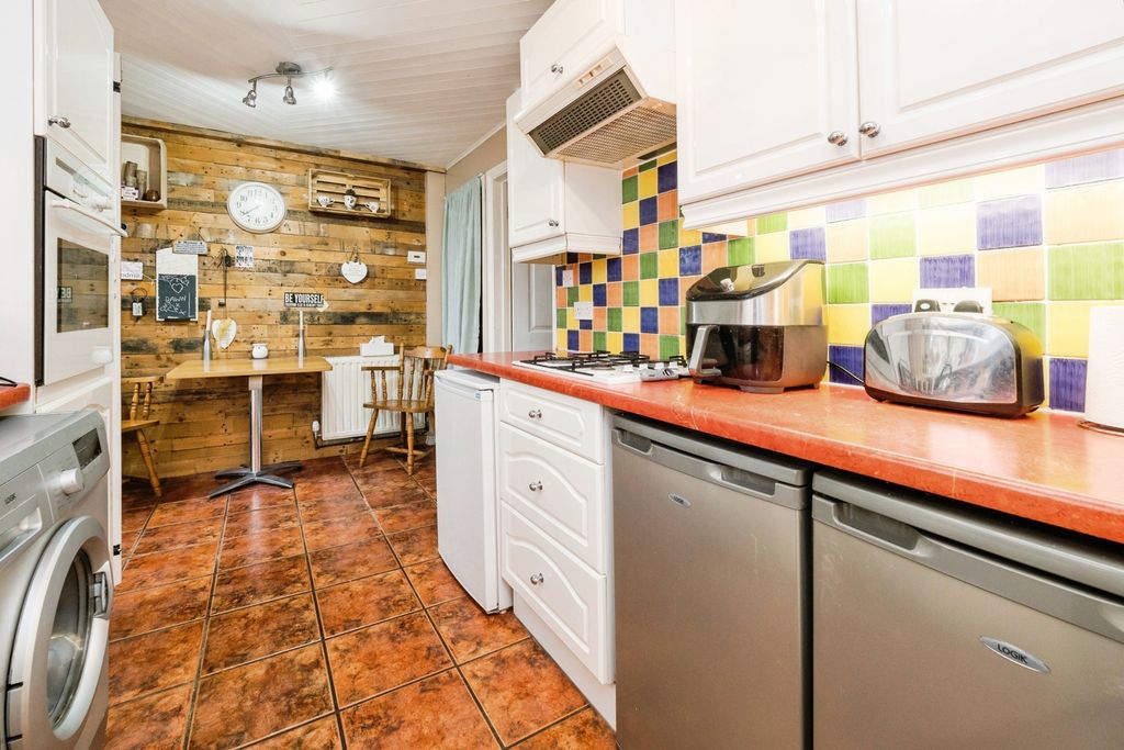 Nethan Drive, Aveley, South Ockendon, Essex RM15, 3 bed terraced house ...