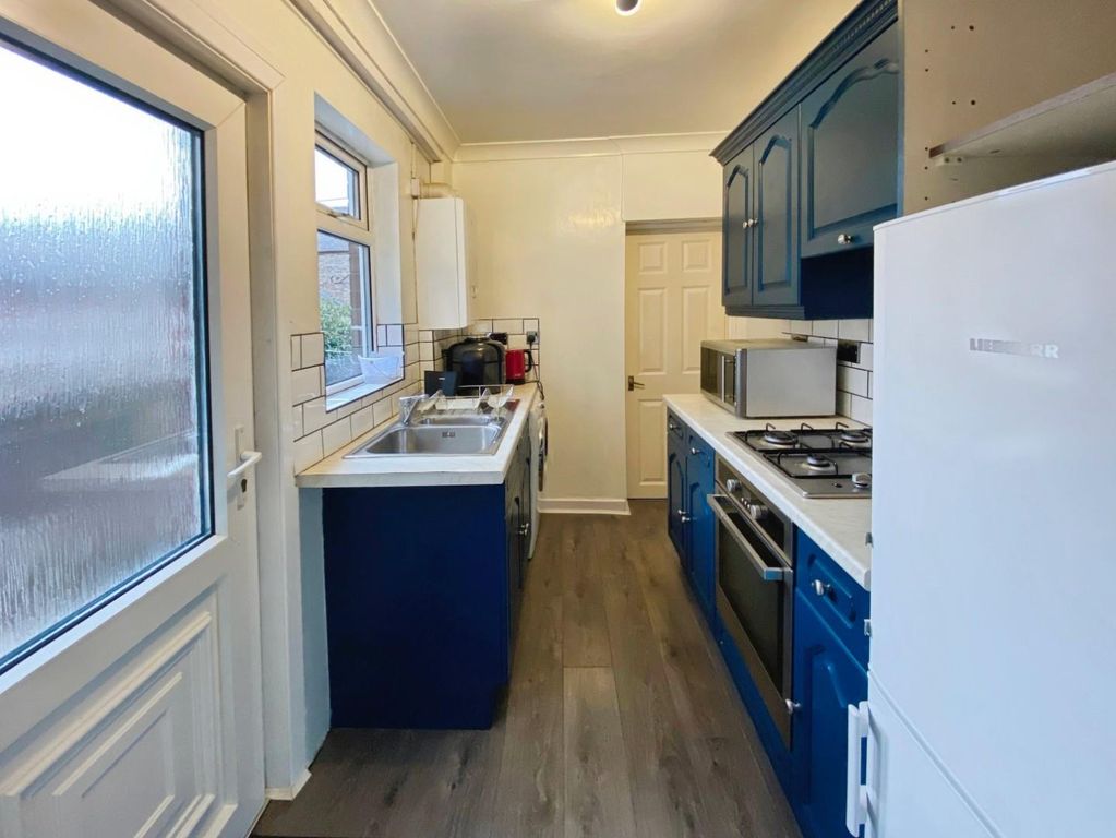 Amberley Street, York YO26, 2 bed terraced house to rent, £1,150 pcm ...