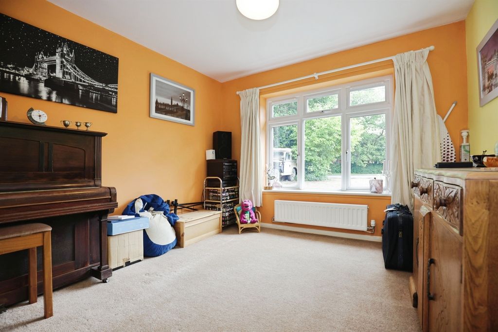 Camp Hill, Bugbrooke, Northampton NN7, 5 bed detached house for sale, £ ...