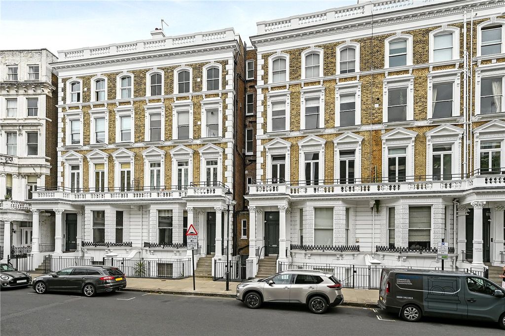 Lexham Gardens, Kensington, London W8, 2 bed flat for sale | PrimeLocation