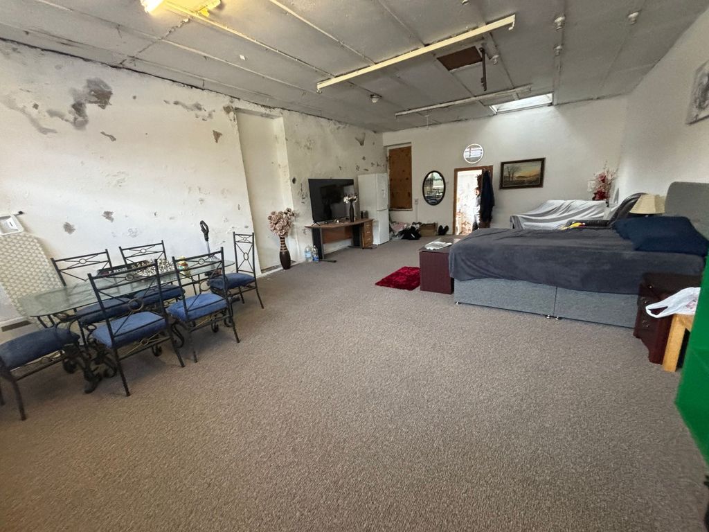 Dunraven Street, Tonypandy CF40, Property to let, £7,800 pa | PrimeLocation