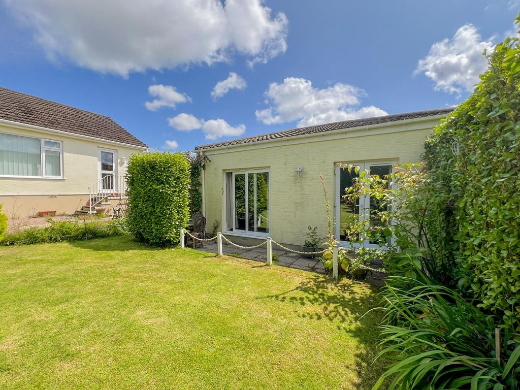 13 Harcroft Avenue, Saddlestone, Douglas IM2, 4 bed detached bungalow ...