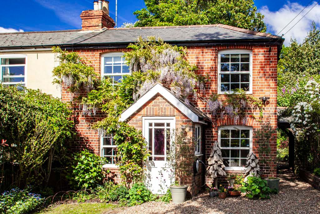 1 Southview, Stoke Row RG9, 4 bed property for sale, £725,000 ...