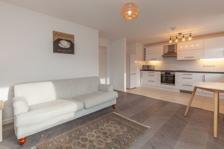 West Street, Osney Island OX2, 2 bed flat to rent, £1,850 pcm ...