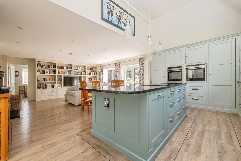 Craigs Lane, Mount Bures, Bures CO8, 4 bed detached house for sale, £ ...