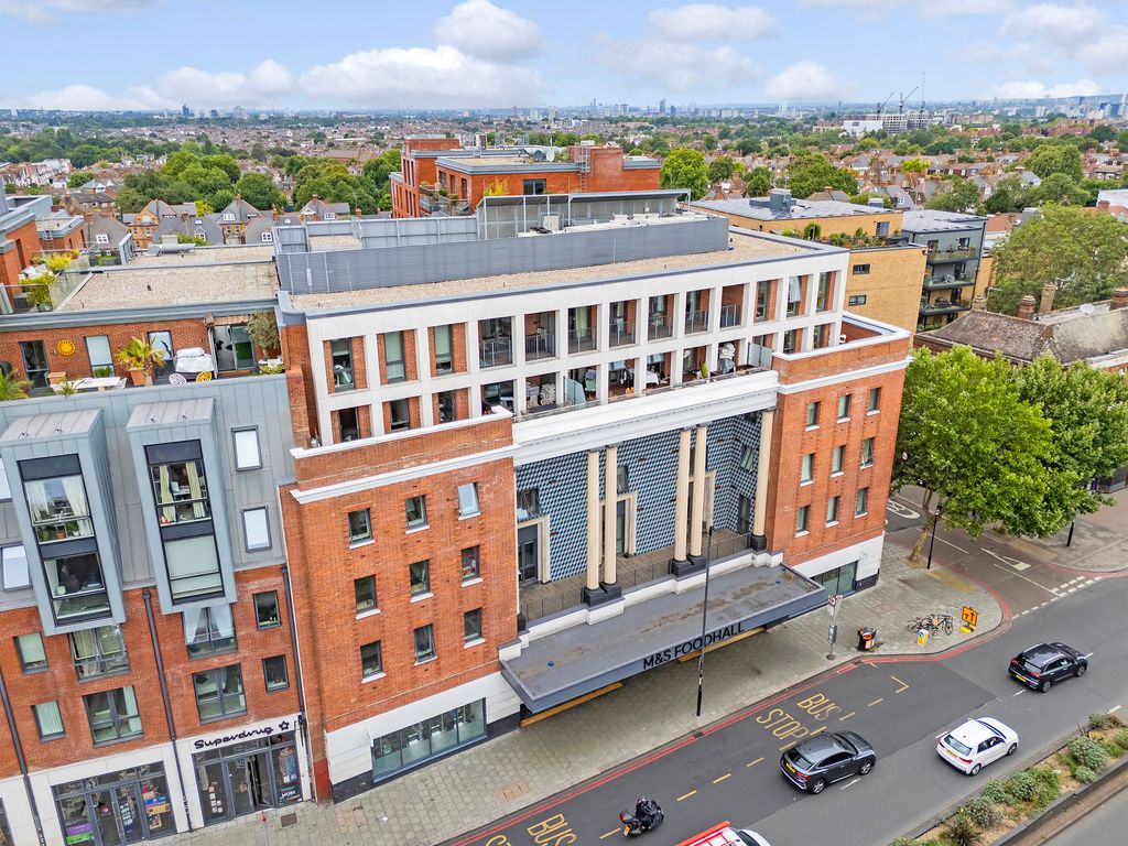 Gaumont Place, London SW2, 1 bed flat for sale | PrimeLocation