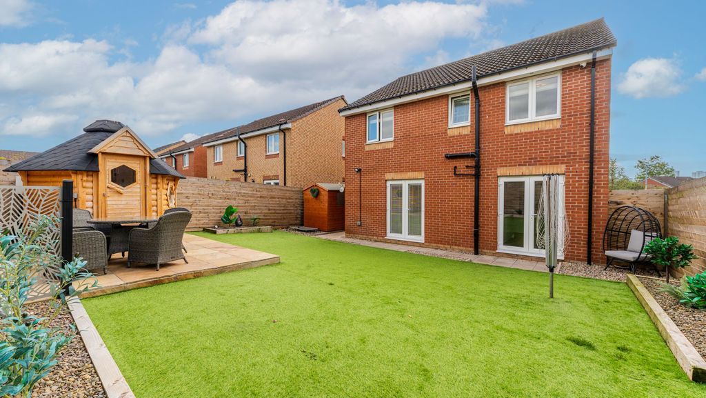 Blackhill Crescent, Summerston, Glasgow G23, 4 bed detached house for ...