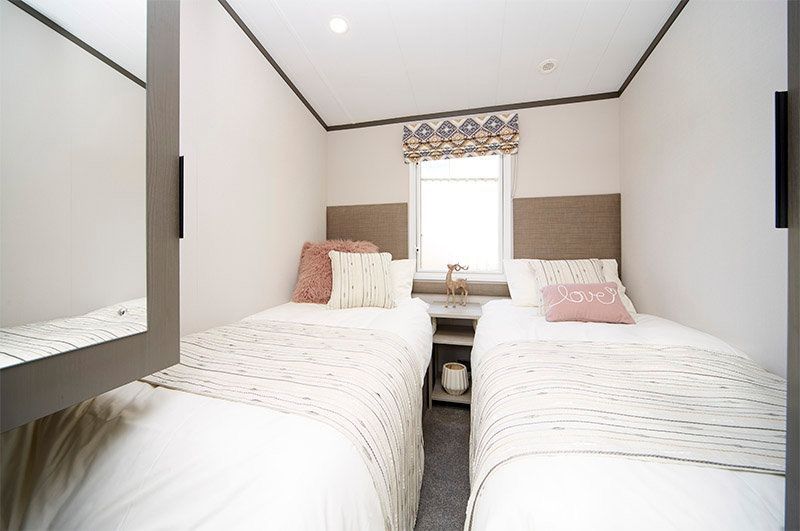 Mill Lane, Hawksworth Leeds LS20, 2 bed mobile/park home for sale, £ ...