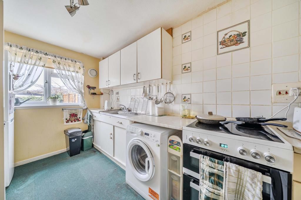 Popley, Basingstoke RG24, 3 bed end terrace house for sale, £242,500 ...