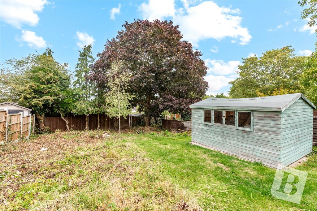 Boundary Road, Upminster RM14, 4 bed detached house for sale, £850,000 ...