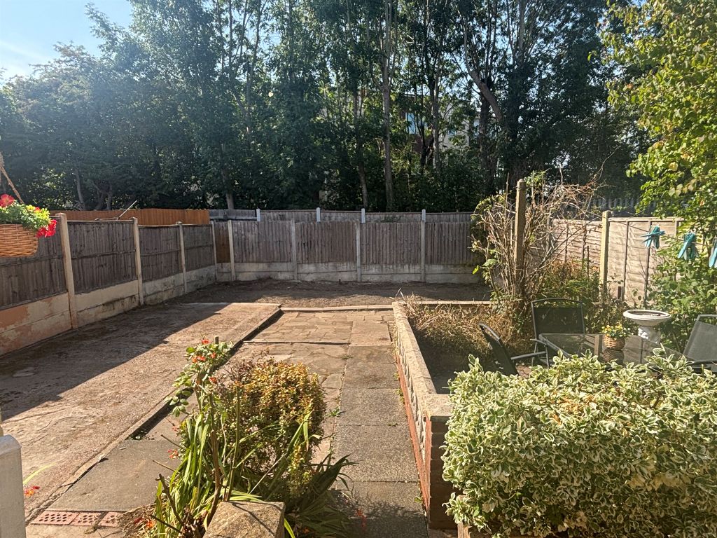 Middlepark Road, Dudley DY1, 3 bed semi-detached house for sale, £ ...