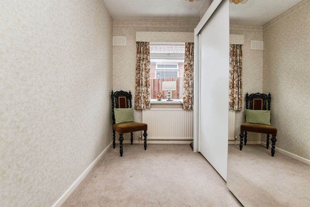 Mayfield Road, Pinhoe, Exeter EX4, 3 bed detached bungalow for sale, £ ...